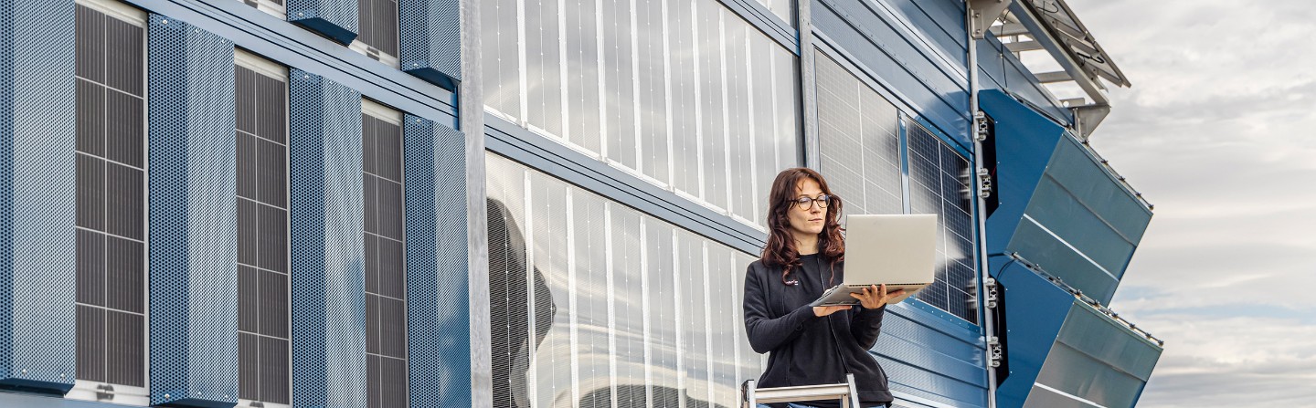 Solar Power Plants and Integrated Photovoltaics - Fraunhofer ISE